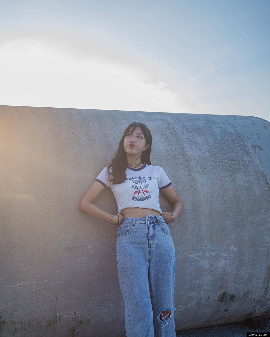 @hey.h17 ig photos | jap av